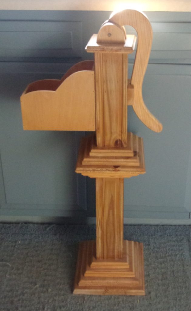 Wooden Pump Gets Color